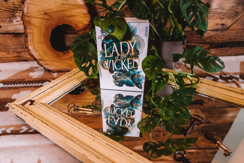 Fantasy Romane: 8 Bücher, die deinem Alltag Magie schenken